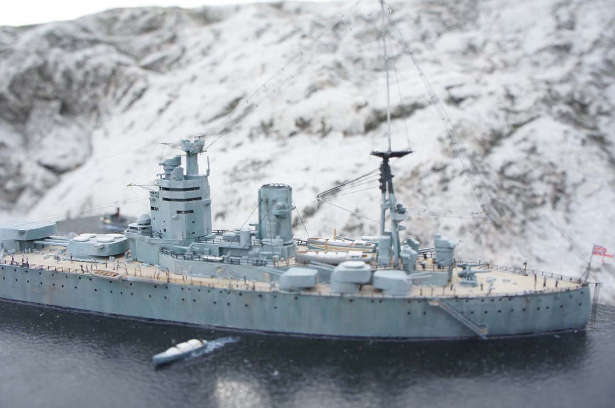 M o d e l W a r s h i p s . c o m - Gallery