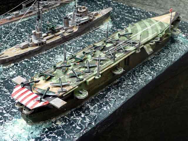 M o d e l W a r s h i p s . c o m - G a l l e r y