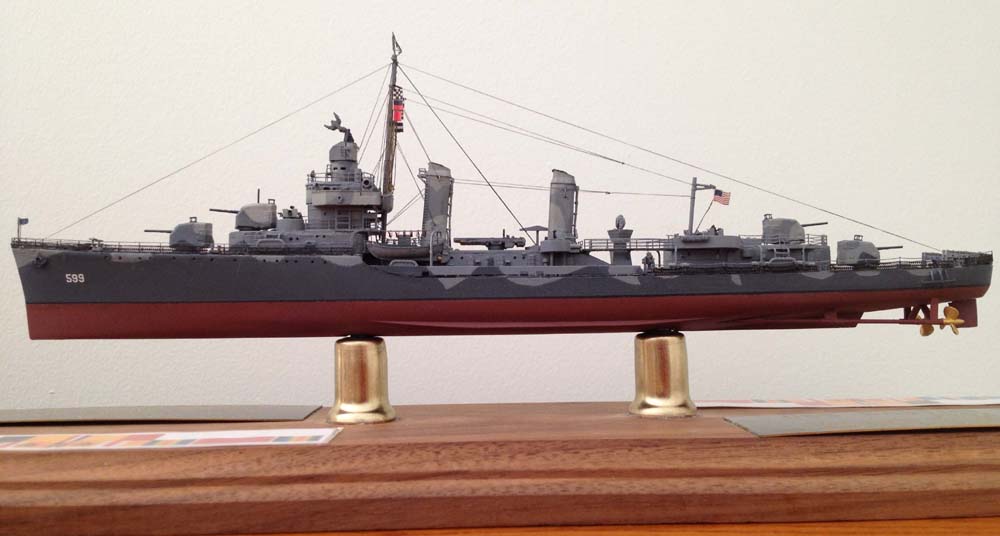 M o d e l W a r s h i p s . c o m - Gallery