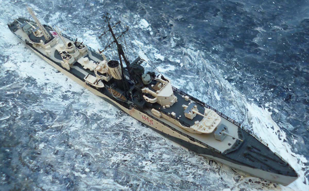 HMS-Raider_12