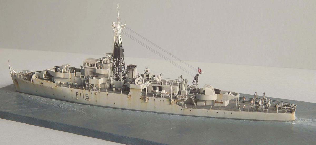 HMS_Amethyst_02