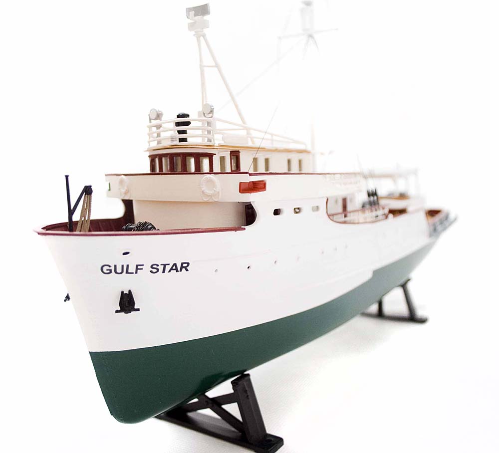 M o d e l W a r s h i p s . c o m - Gallery