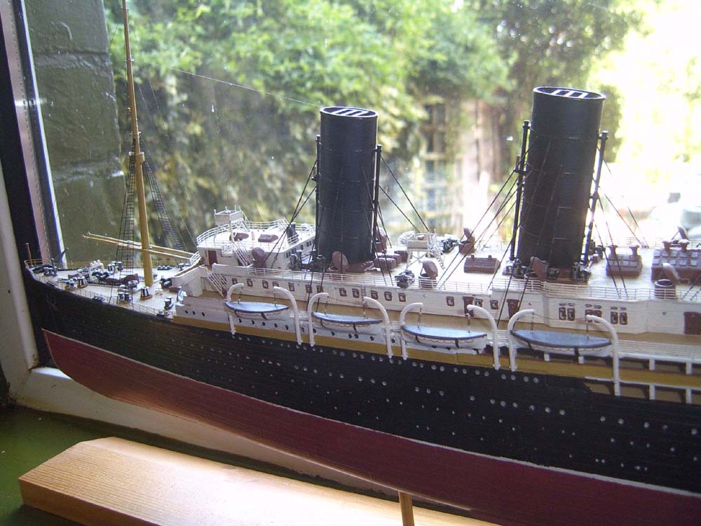lus-front